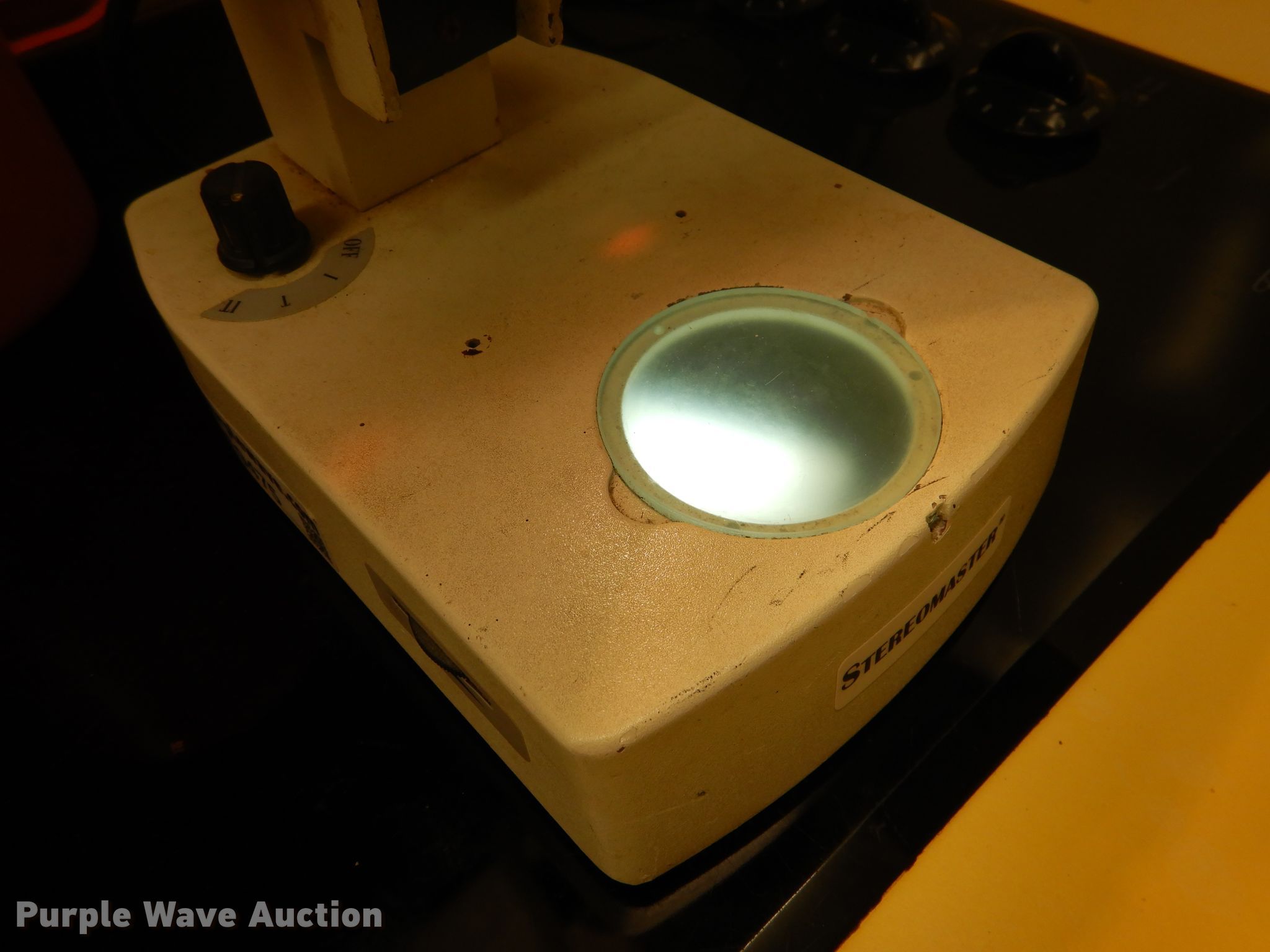 Fisher Stereomaster microscope in Burlington, OK | Item GE9475 sold ...