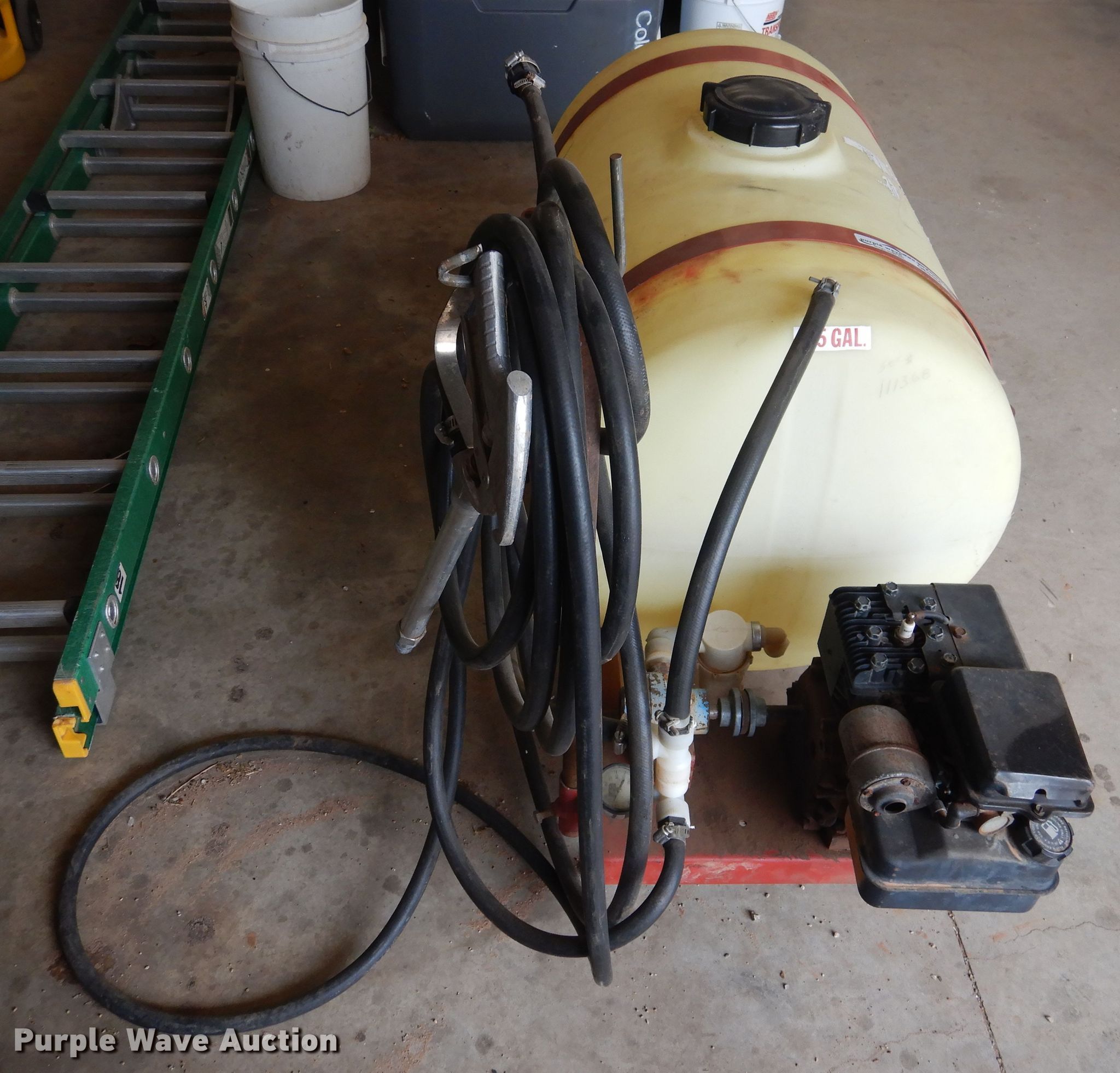 Kuker sprayer in Burlington, OK | Item GE9484 sold | Purple Wave
