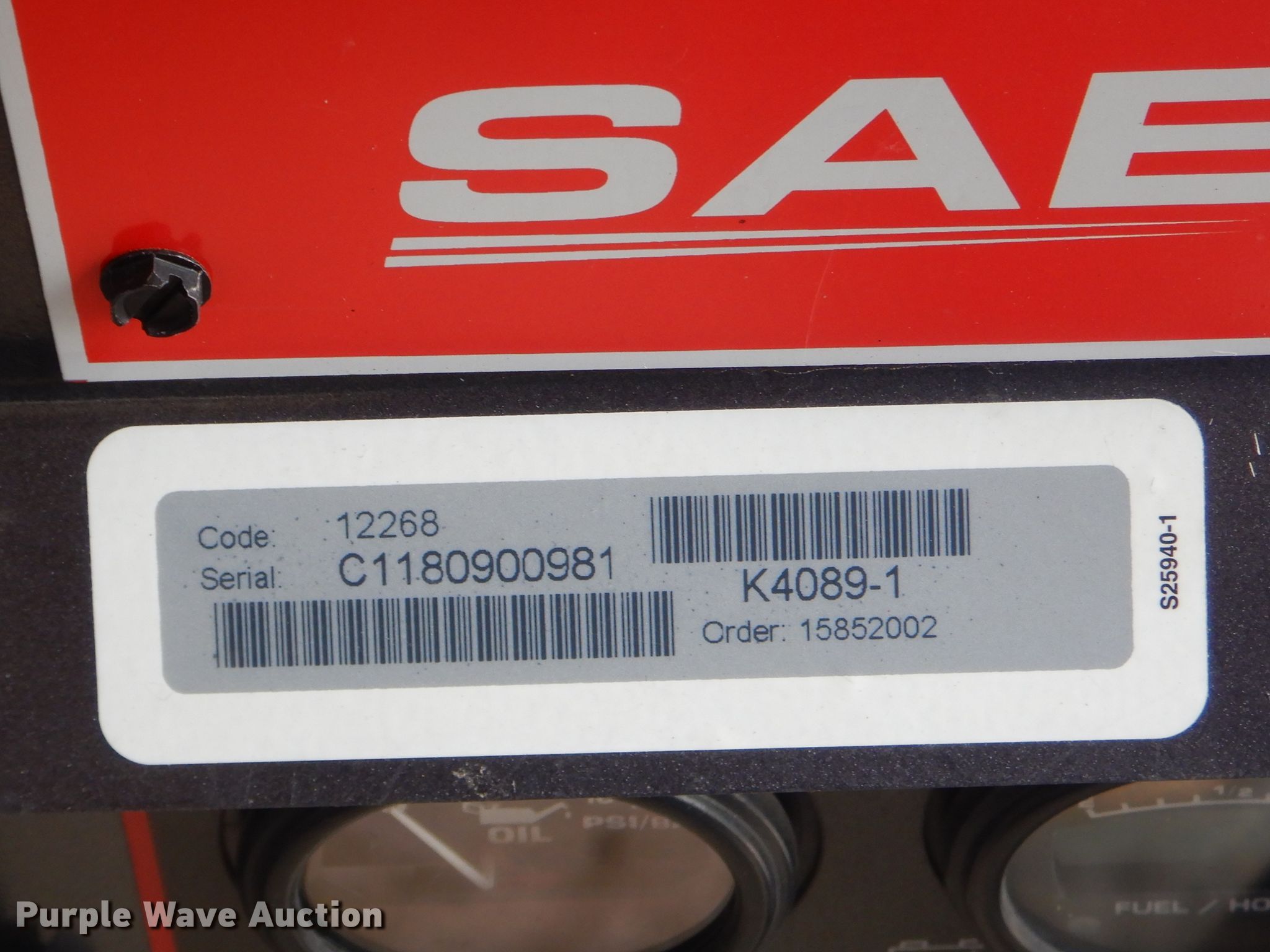 Lincoln SAE 300-MP welder in Welch, OK | Item GP9201 sold | Purple Wave