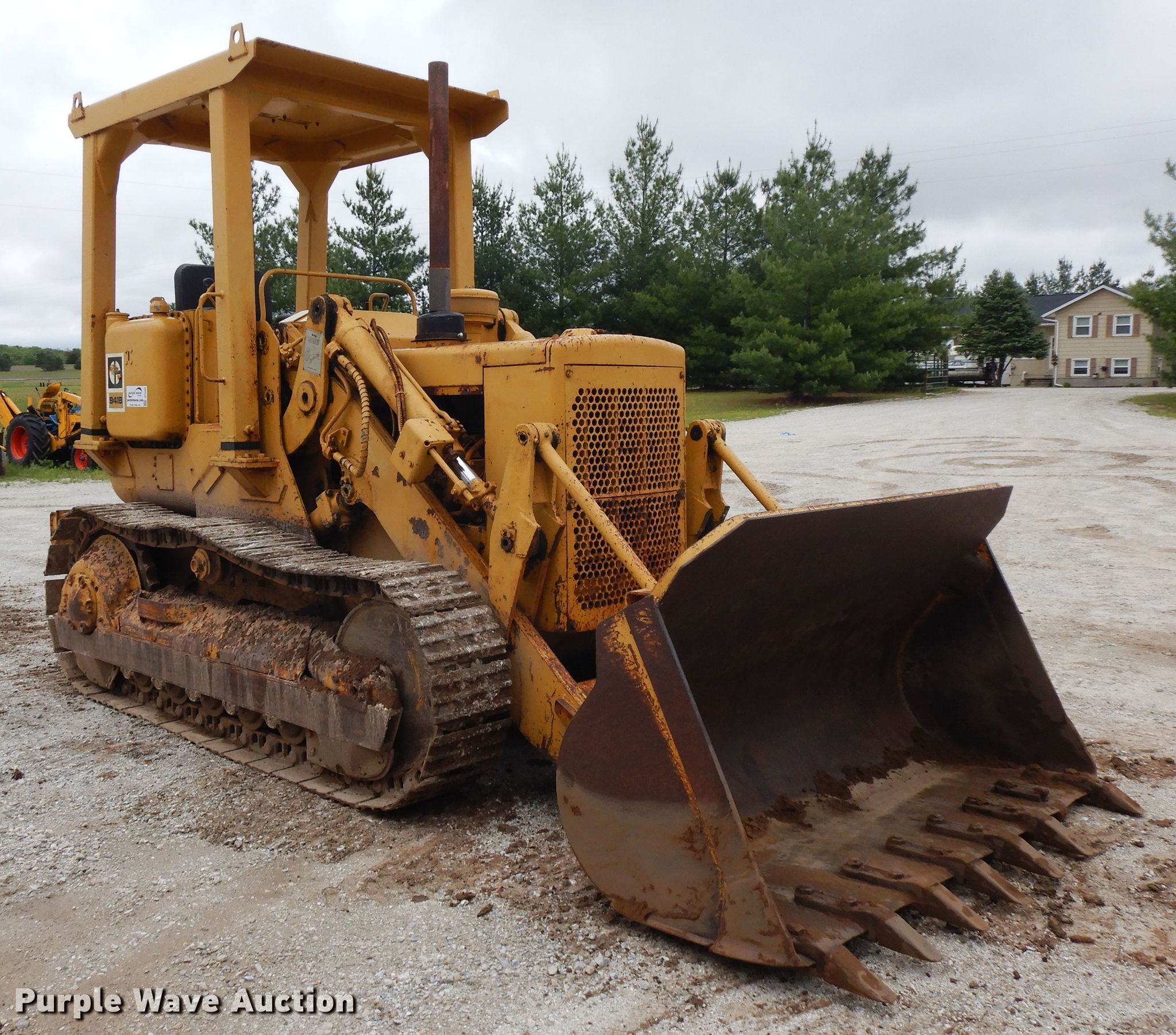 1974 Caterpillar 941B track loader in Beardstown, IL | Item DF5365 sold | Purple Wave