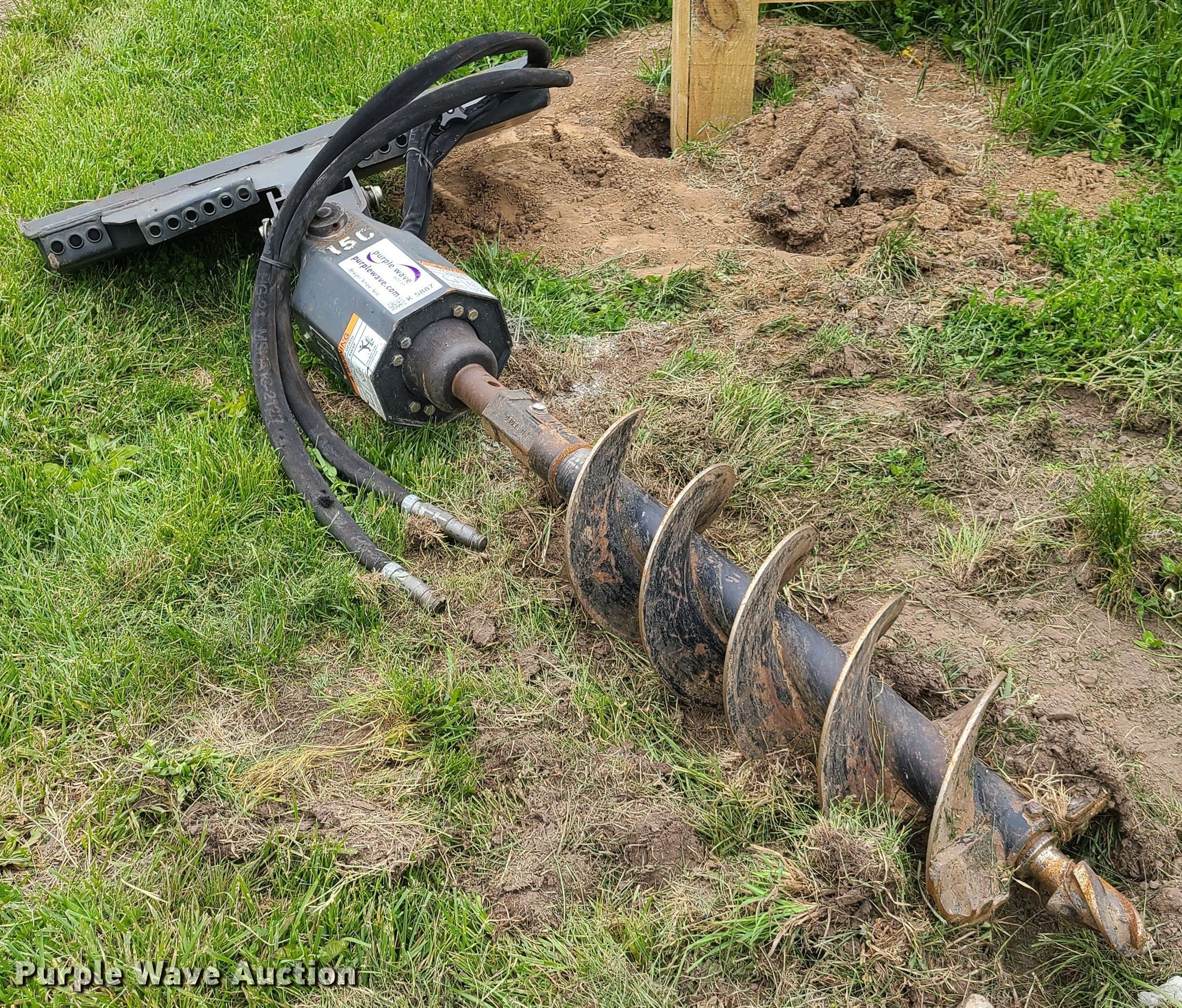 2016 Bobcat 15C skid steer auger in Richmond, MO | Item K5887 for sale ...