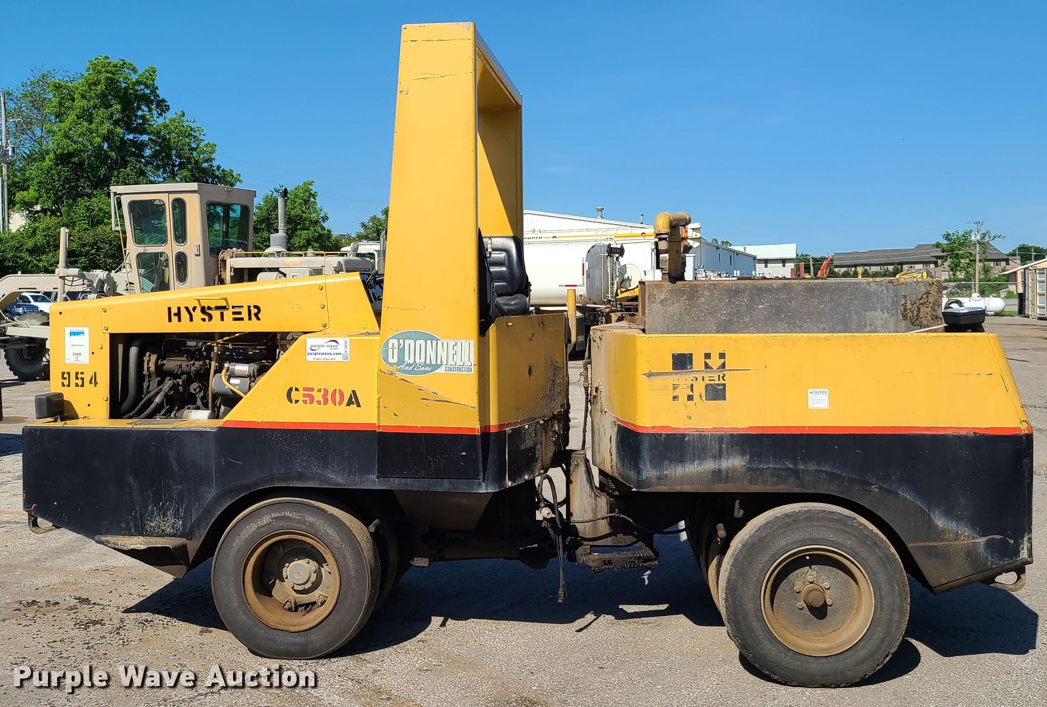 Hyster C530A pneumatic roller in Overland Park, KS | Item K5916 sold ...
