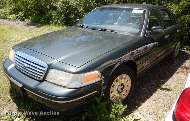 2003 Ford Crown Victoria in Kansas City, KS | Item DF4064 sold | Purple ...