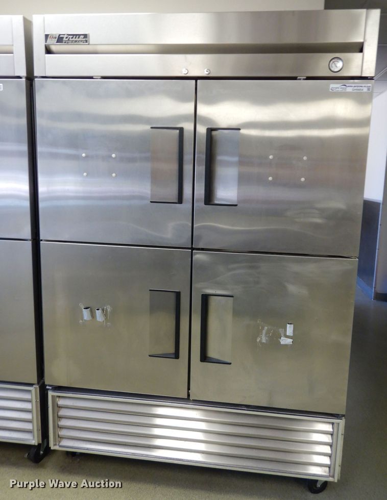 True freezer in Merriam, KS | Item GH9954 sold | Purple Wave