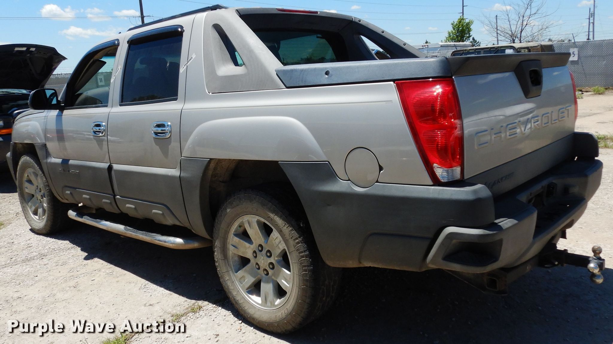2006 Chevrolet Avalanche 1500 Crew Cab pickup truck in Emporia, KS ...