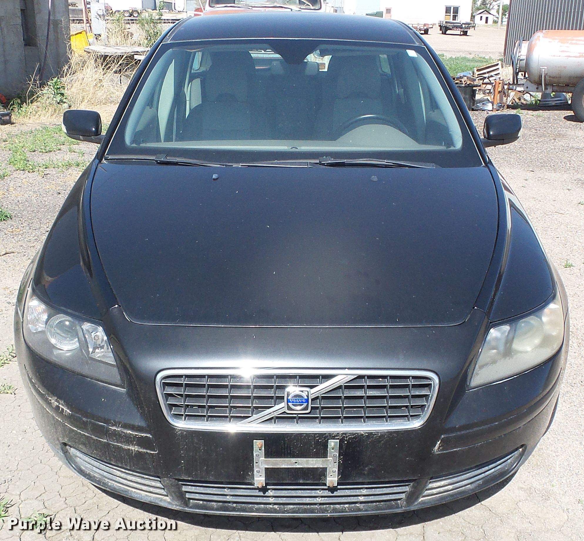2005 Volvo V50 in Tribune, KS | Item DH4958 sold | Purple Wave