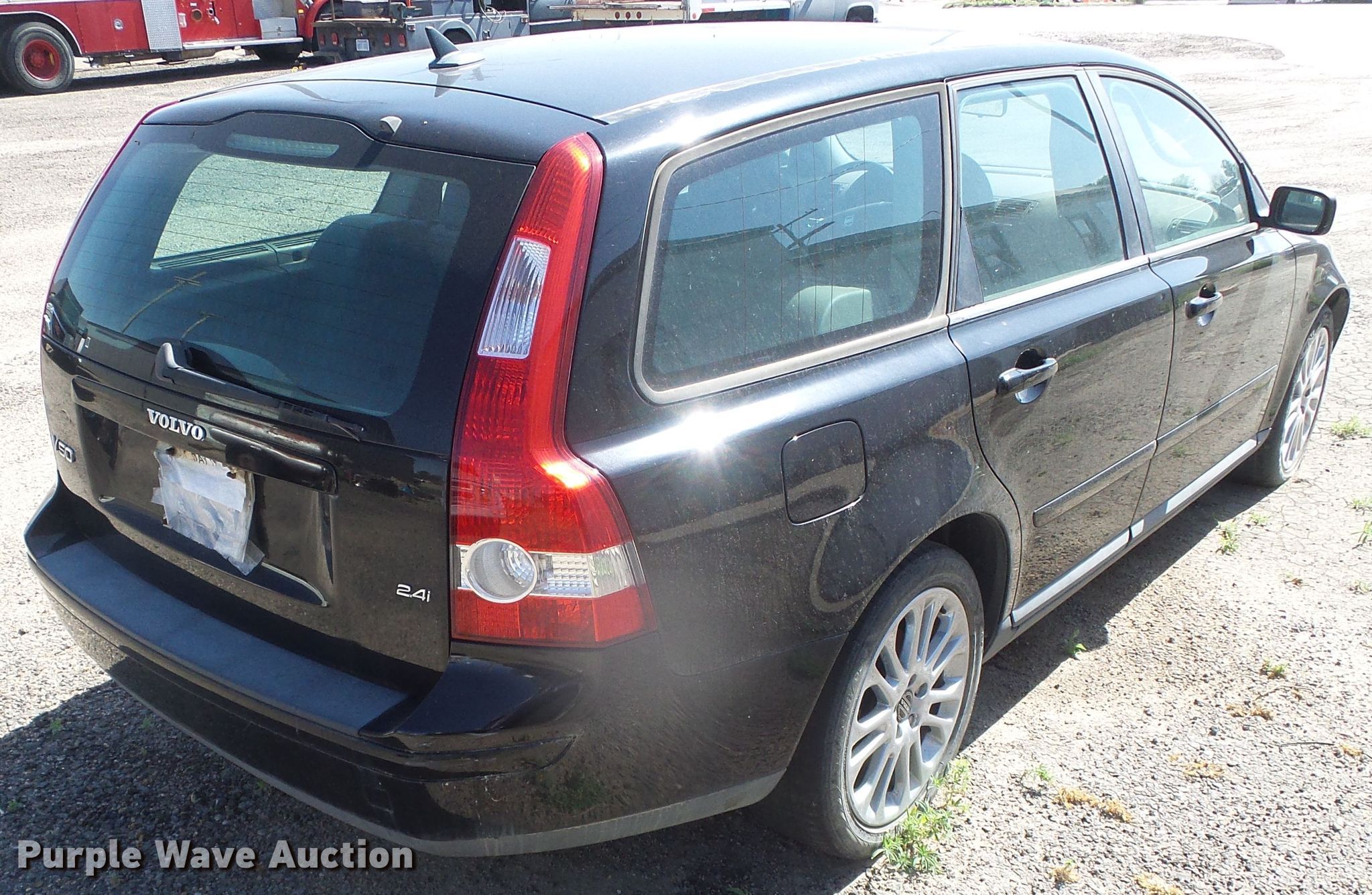 2005 Volvo V50 in Tribune, KS | Item DH4958 sold | Purple Wave