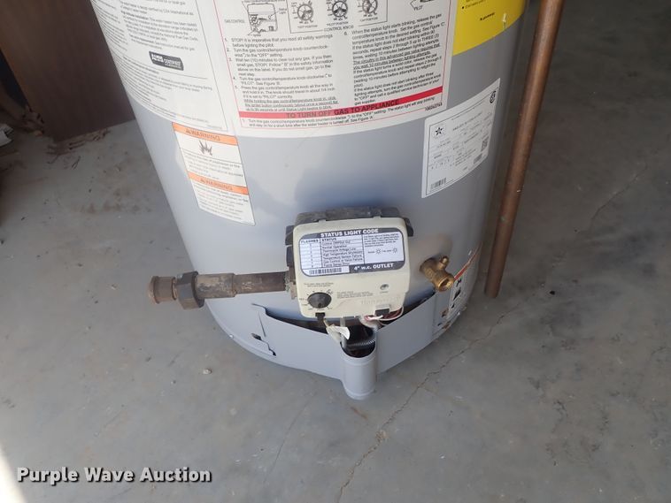A.O. Smith GCR-40-400 water heater in Garden Plain, KS | Item GW9440 ...