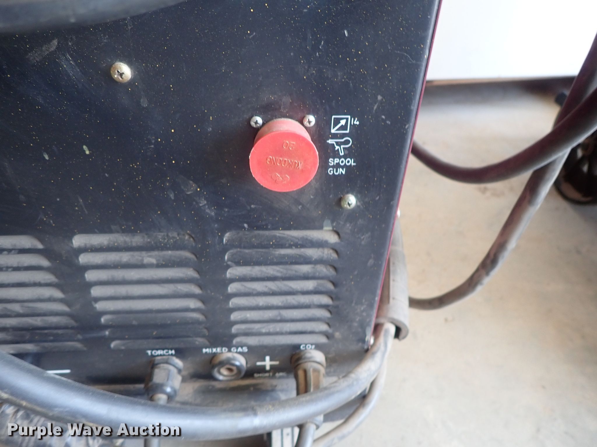 Thermal Arc Fabricator 210 MIG welder in Garden Plain, KS | Item GW9446 ...