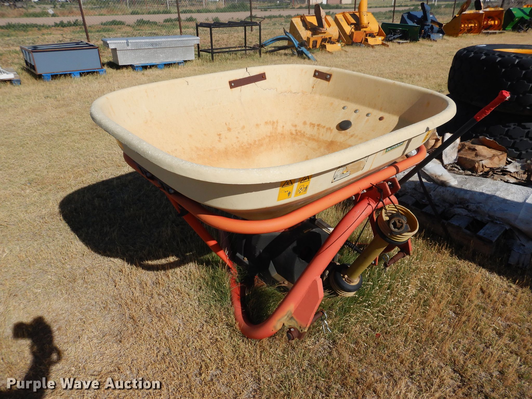 Vicon Superflow PS403 spreader in Garden City, KS | Item HM9080 sold ...