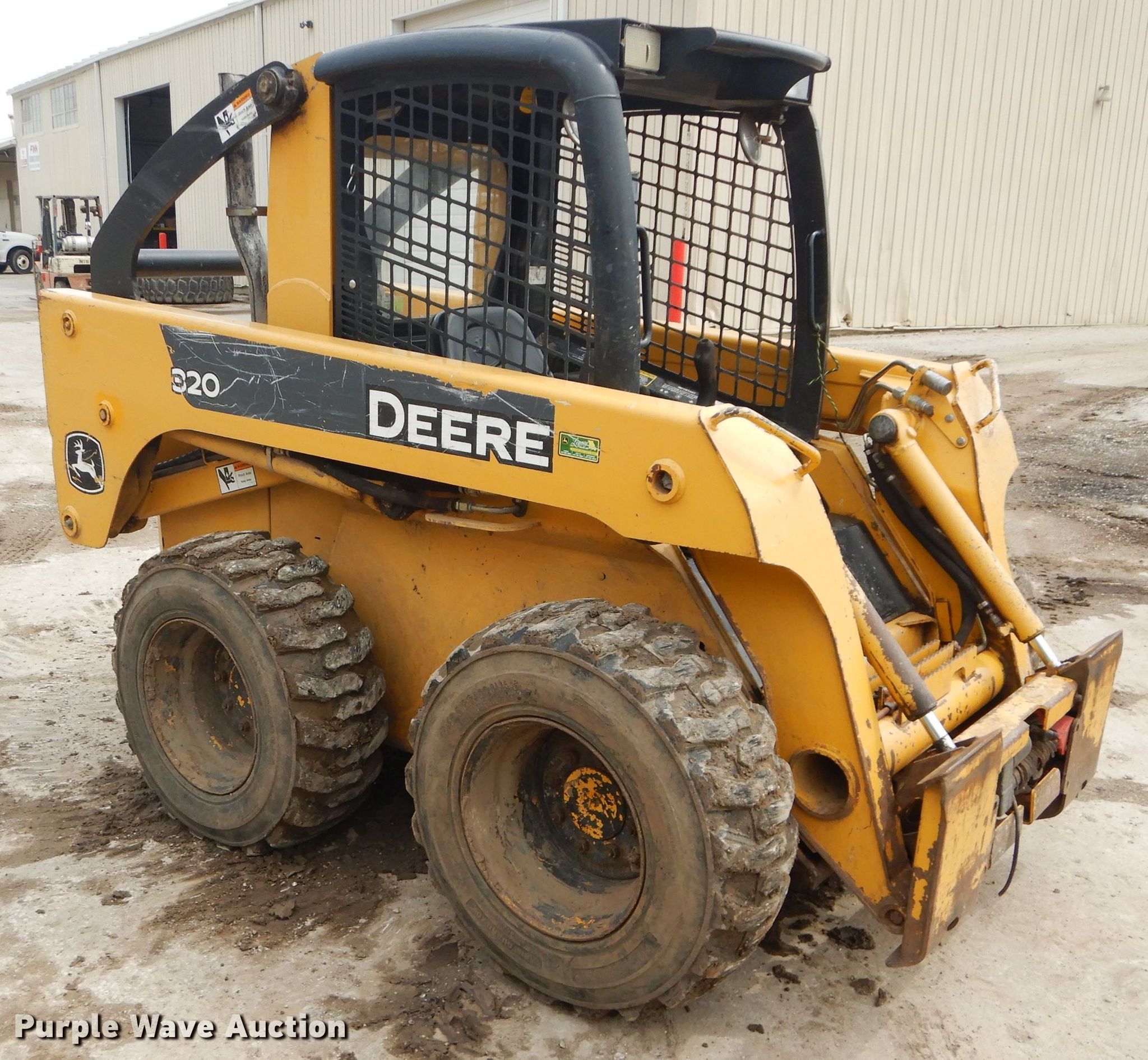 2007 John Deere 320 skid steer loader in Kansas City, KS | Item DH4461 ...