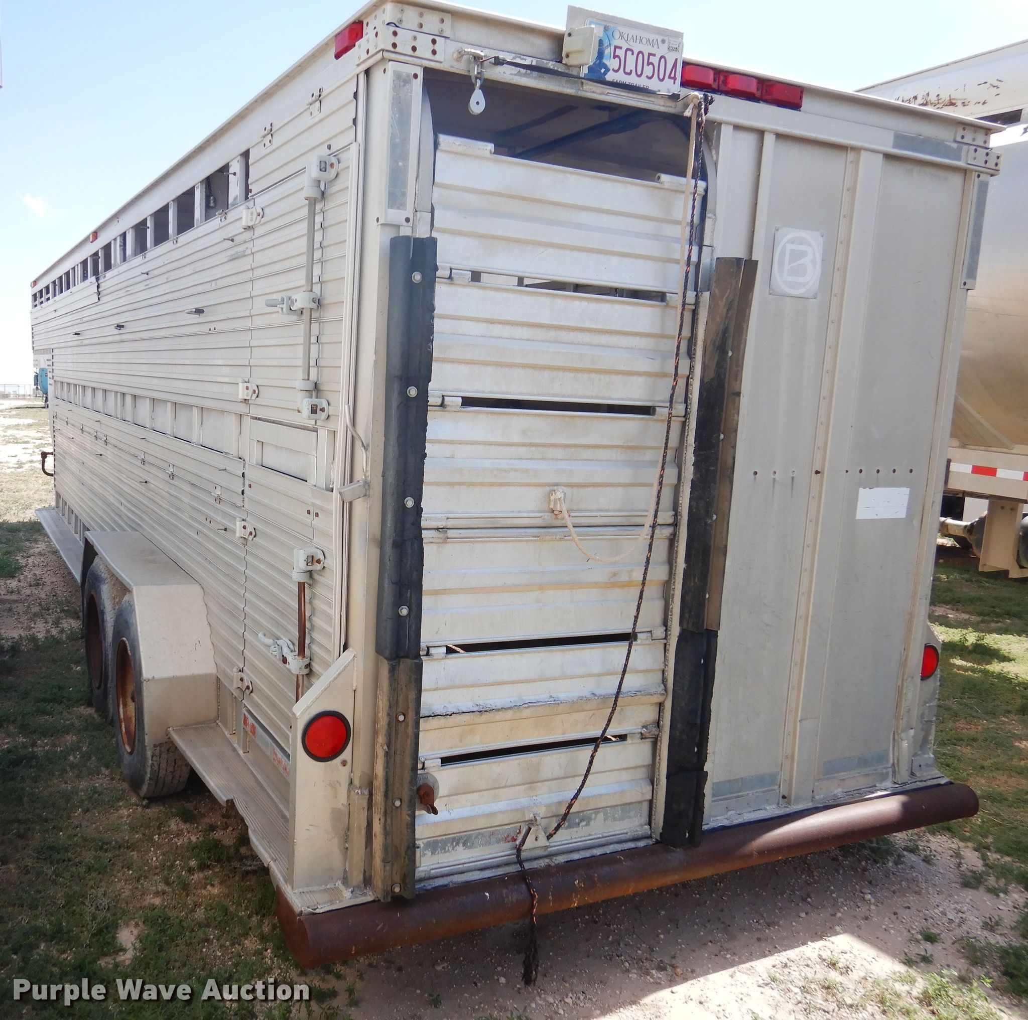 1996 Barrett livestock trailer in Optima, OK | Item HM9231 sold ...