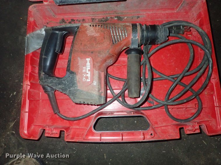 Hilton TE-7C rotary hammer in Mcpherson, KS | Item GS9237 sold | Purple ...