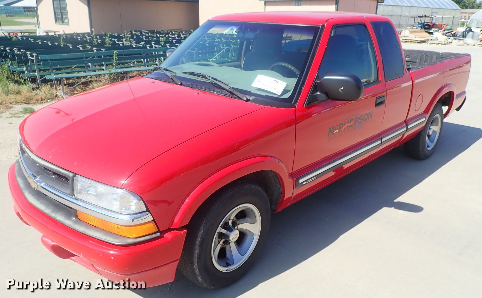 2000 Chevrolet S10 Ext. Cab pickup truck in Mcpherson, KS | Item DG2326 ...