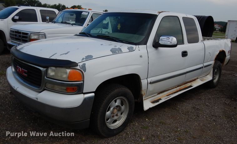 2001 GMC Sierra 1500 Ext. Cab pickup truck in Manhattan, KS | Item ...