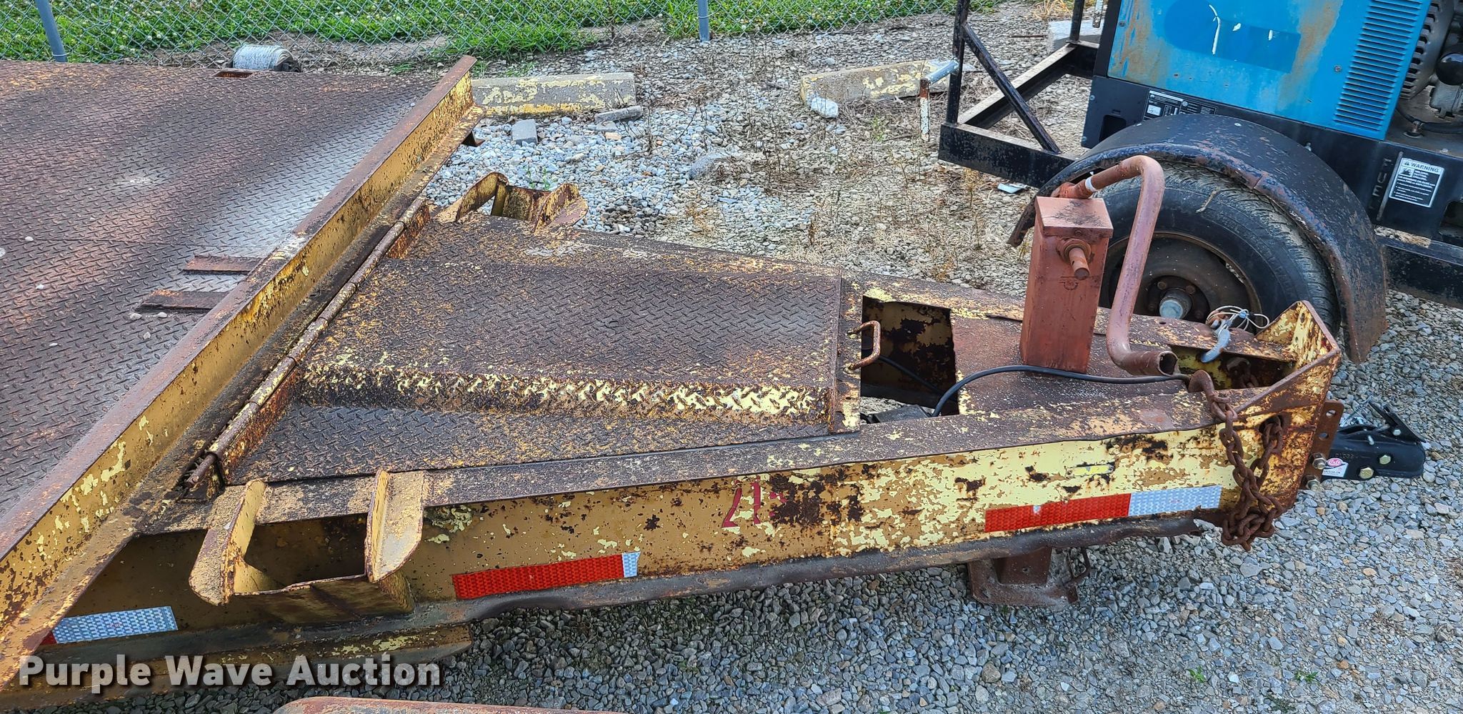 1980 utility trailer in Sedalia, MO | Item GT9140 sold | Purple Wave