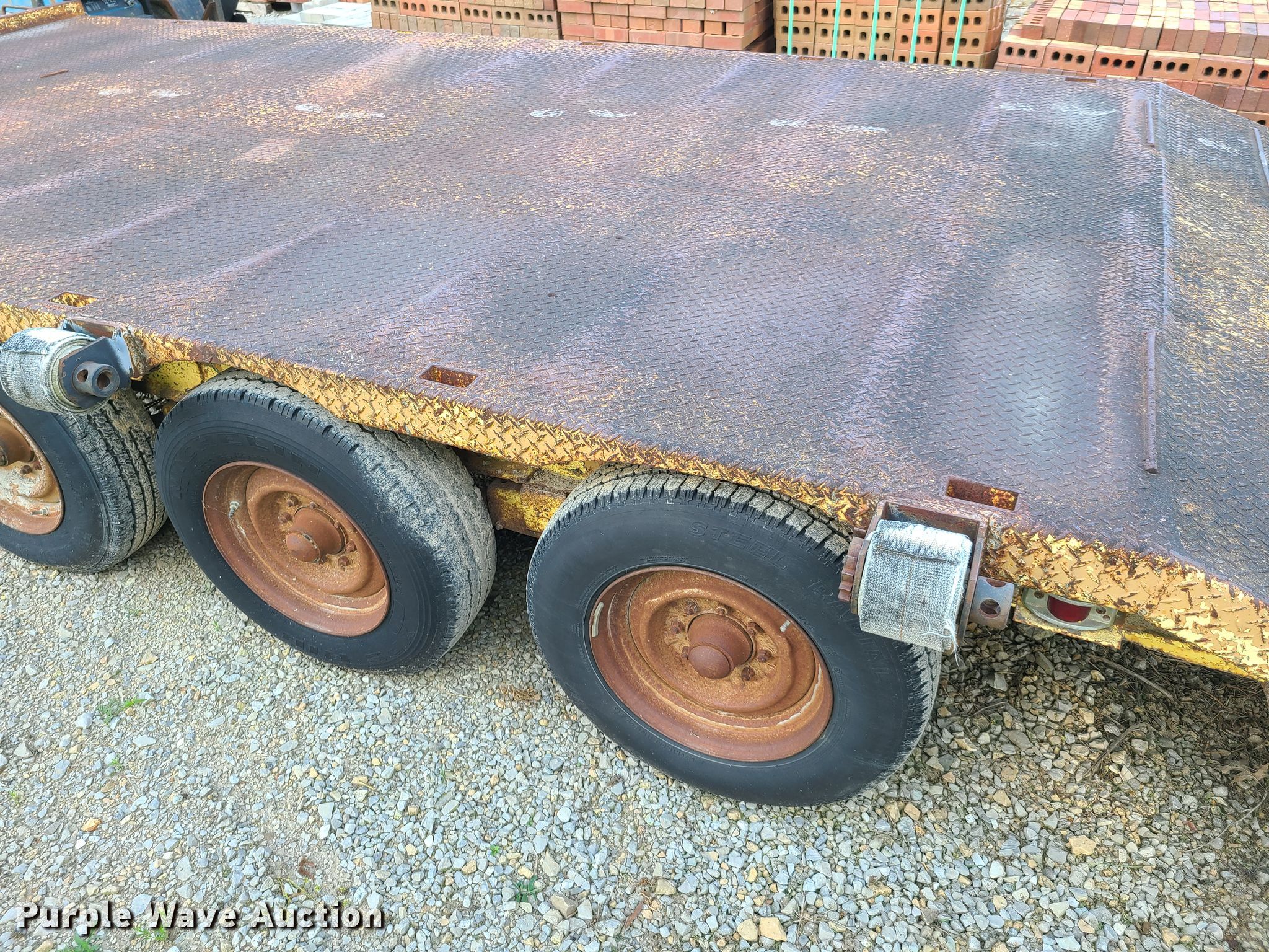 1980 utility trailer in Sedalia, MO | Item GT9140 sold | Purple Wave