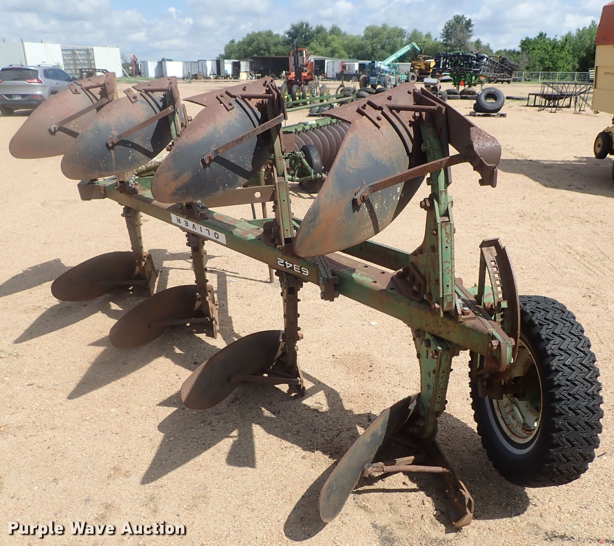 Oliver 6342 four bottom rollover plow in Kinsley, KS | Item GV9515 sold ...