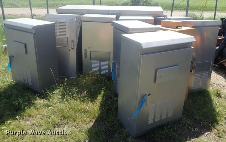 (11) stainless steel control boxes in Mcpherson, KS | Item GS9230 sold ...