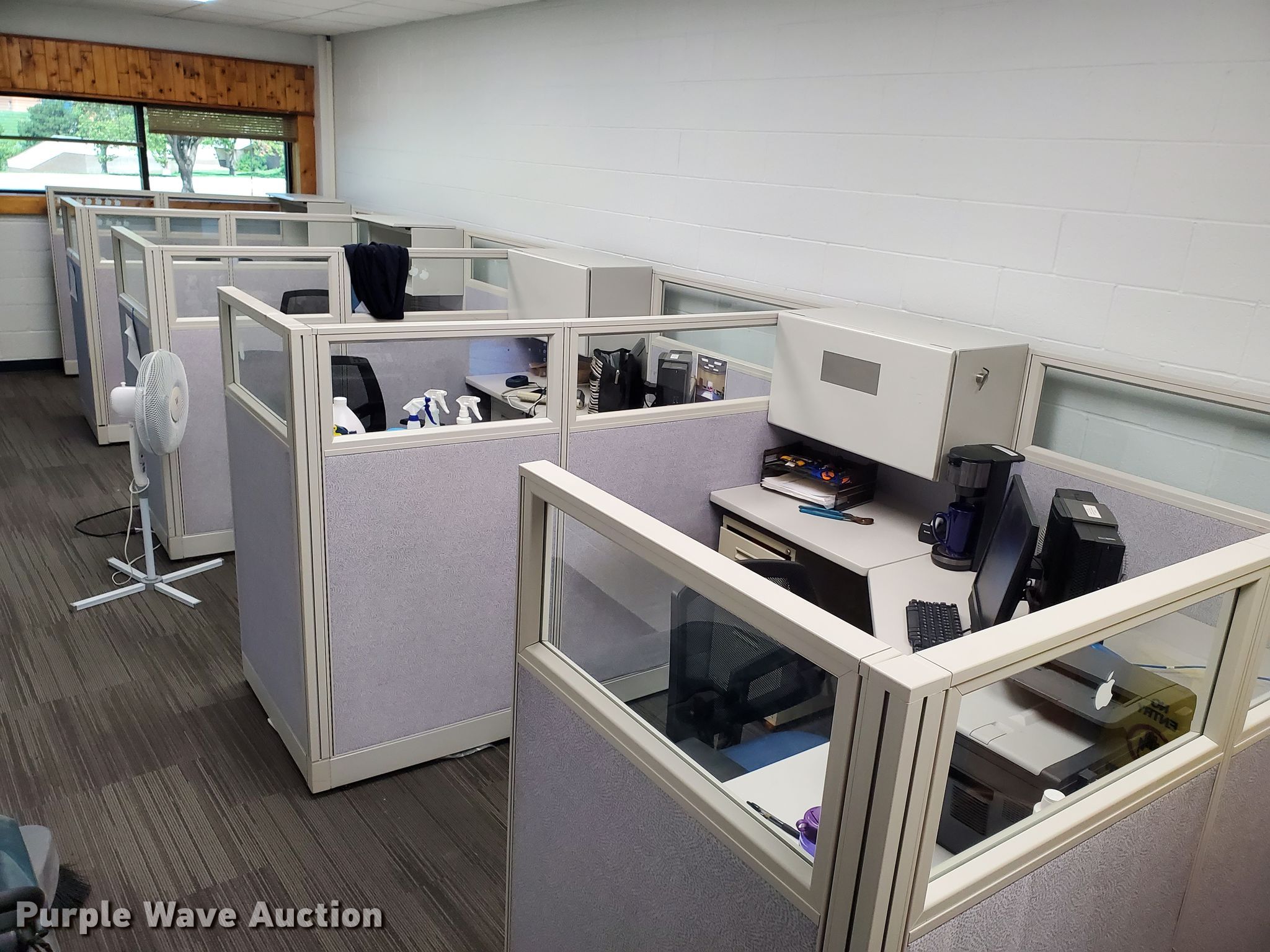 (4) office cubicles in Dodge City, KS | Item DF7479 sold | Purple Wave