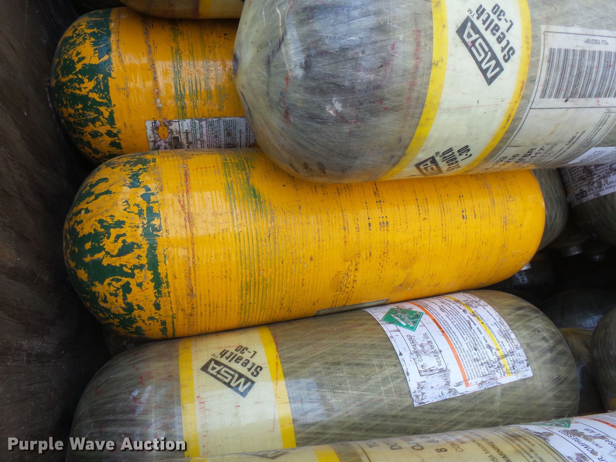 MSA L30 air tanks in Perryville, MO | Item DH3822 sold | Purple Wave