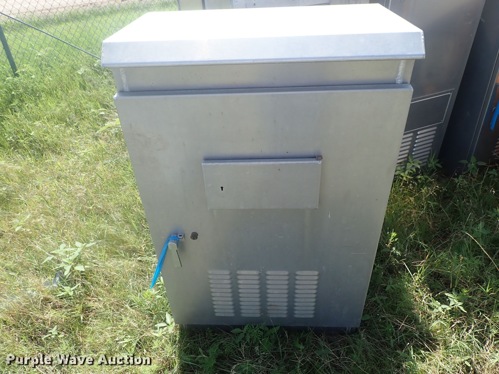 (11) stainless steel control boxes in Mcpherson, KS | Item GS9230 sold ...