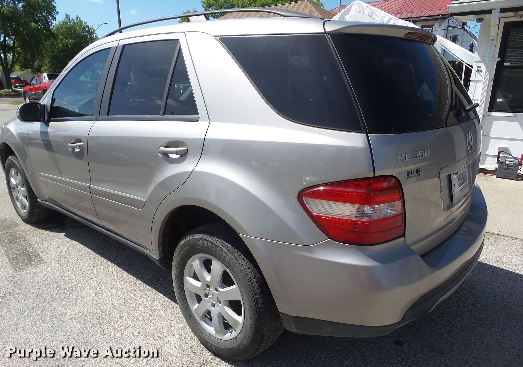 2007 Mercedes Benz ML350 SUV in Perry, IA | Item DF0844 sold | Purple Wave