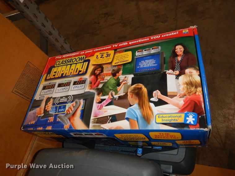Jeopardy electronic game system in Junction City, KS | Item HY9505 sold ...