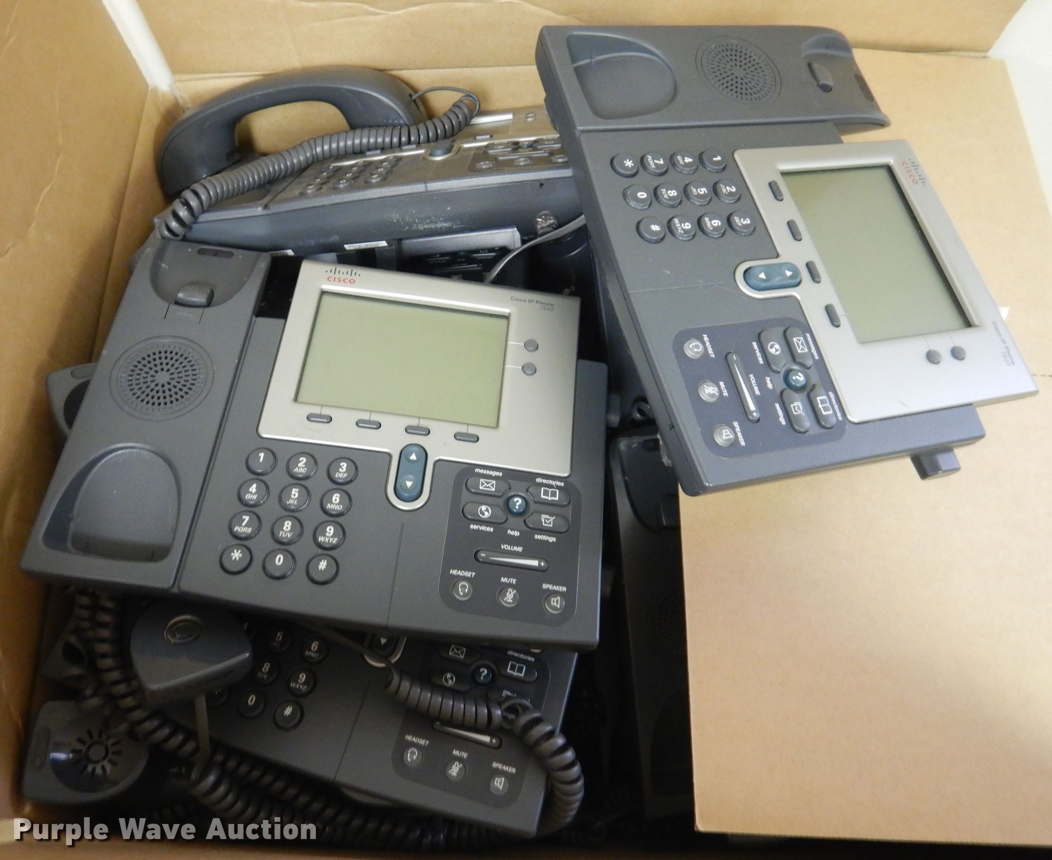 Approximately 45 Cisco phones in Arkansas City, KS | Item HO9808 sold ...