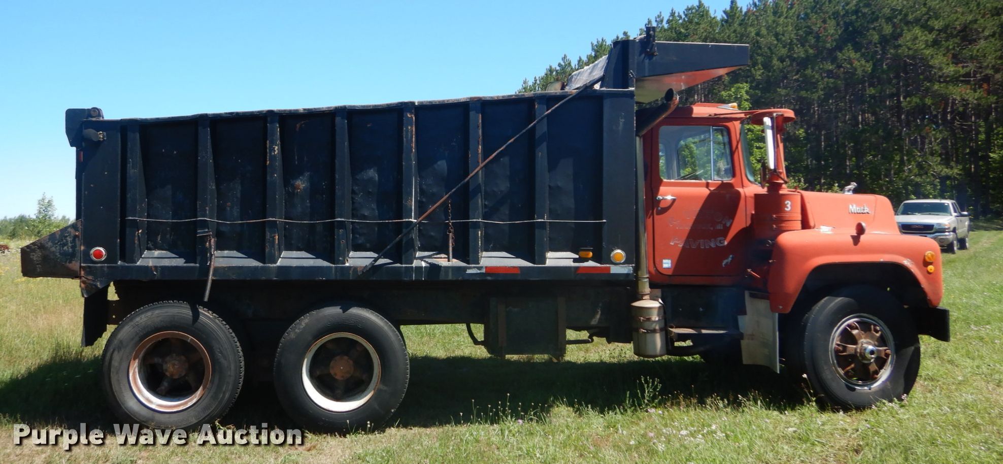 1970 Mack DM-607S dump truck in Hancock, MI | Item DH5147 sold | Purple ...