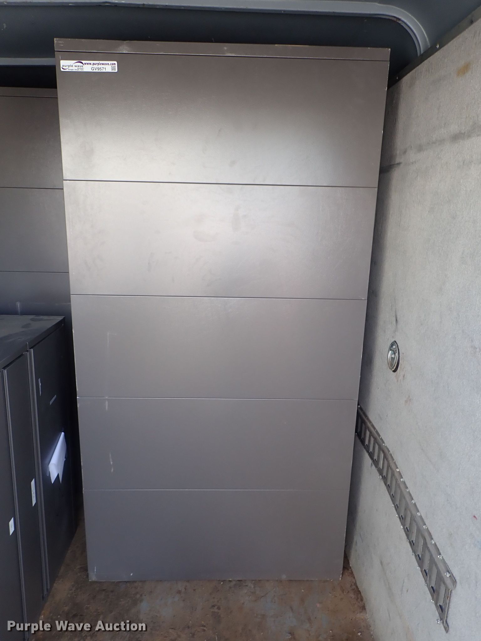 (6) file cabinets in Wichita, KS | Item GV9571 sold | Purple Wave