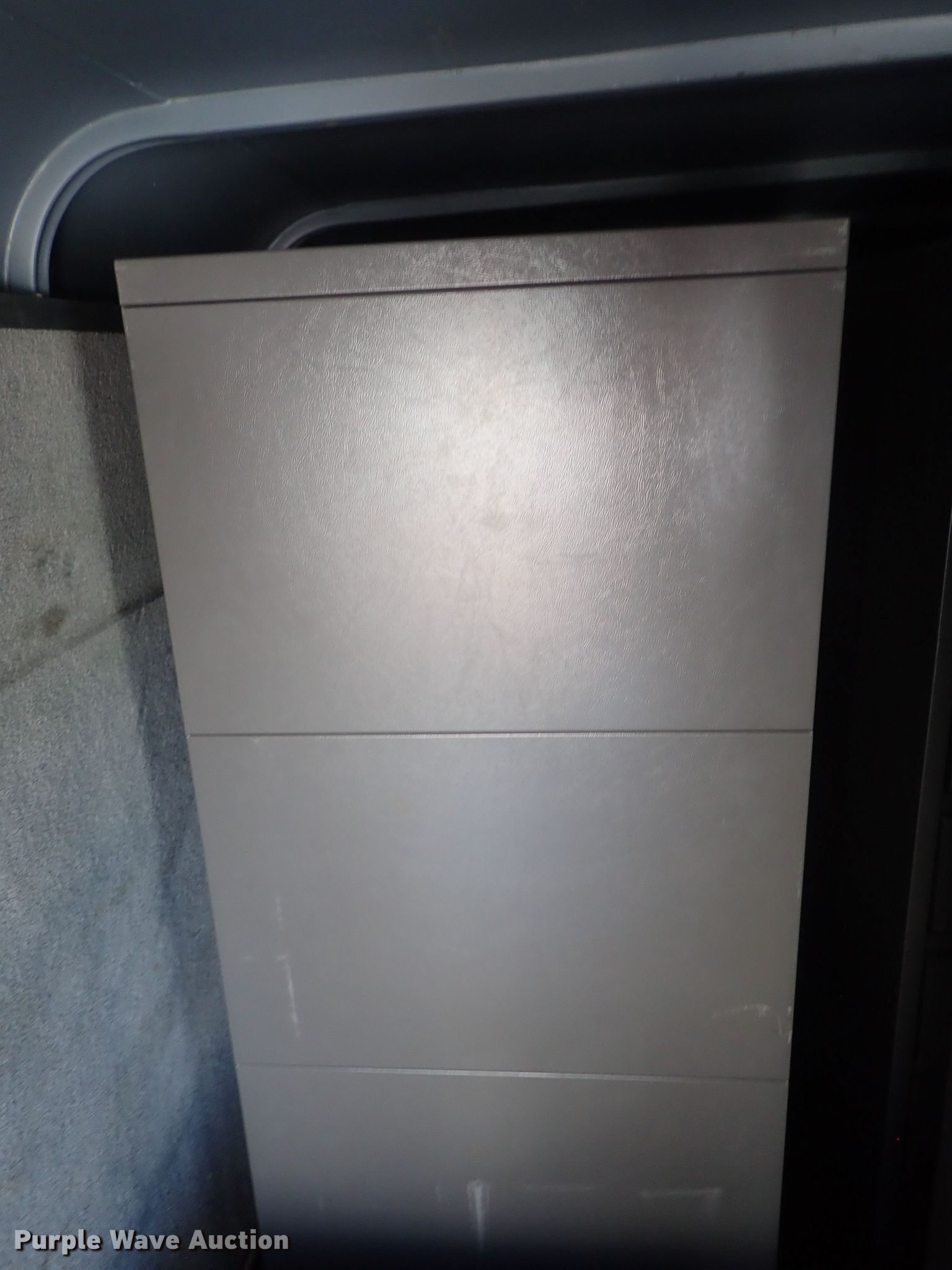 (6) file cabinets in Wichita, KS | Item GV9571 sold | Purple Wave