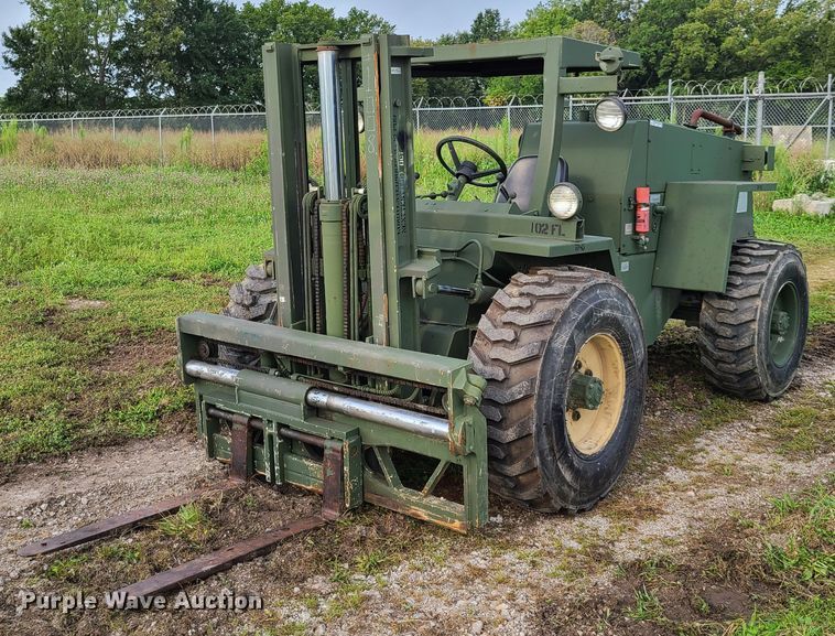U.S. Army M4K forklift in Kearney, MO | Item EZ9131 sold | Purple Wave