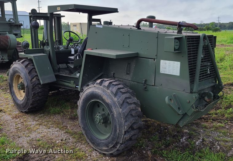 U.S. Army M4K forklift in Kearney, MO | Item EZ9131 sold | Purple Wave