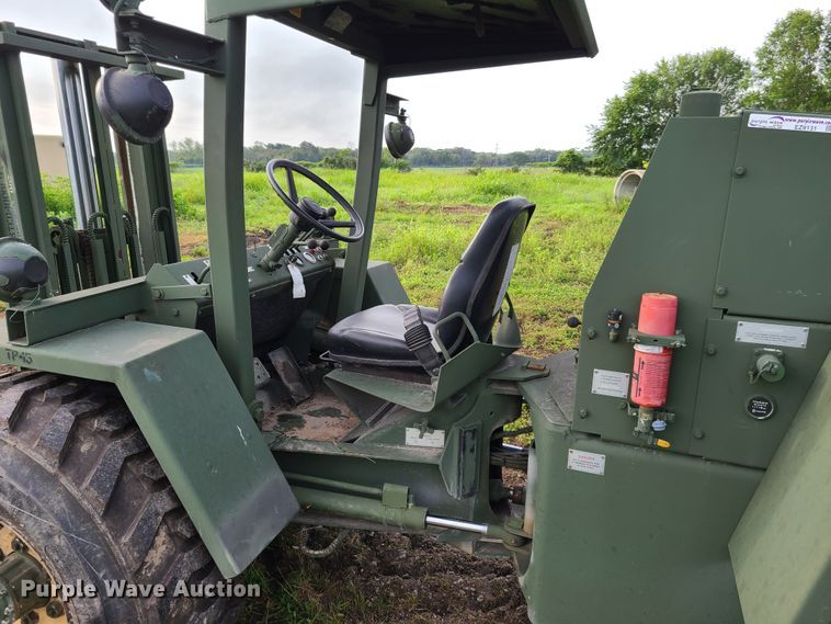 U.S. Army M4K forklift in Kearney, MO | Item EZ9131 sold | Purple Wave