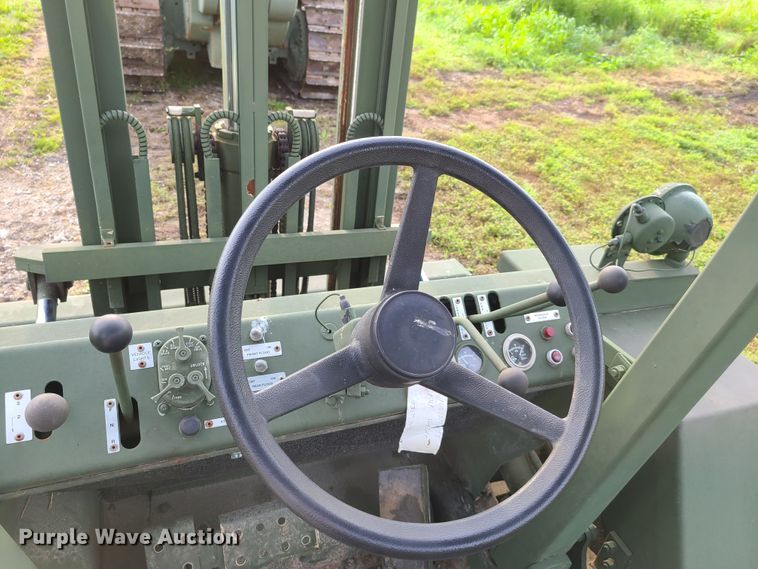 U.S. Army M4K forklift in Kearney, MO | Item EZ9131 sold | Purple Wave