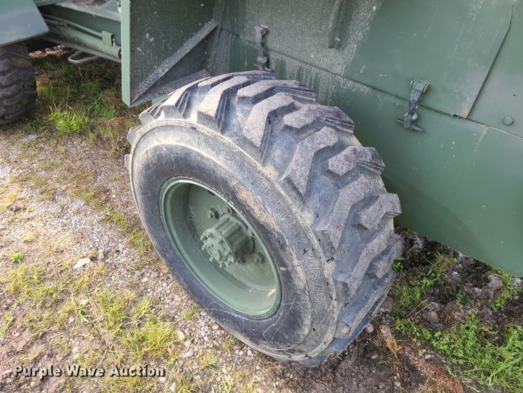 U.S. Army M4K forklift in Kearney, MO | Item EZ9131 sold | Purple Wave