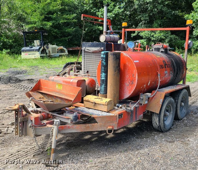 2007 Duraco 125D1T pot hole patcher in Warrensburg, MO | Item GX9311 ...