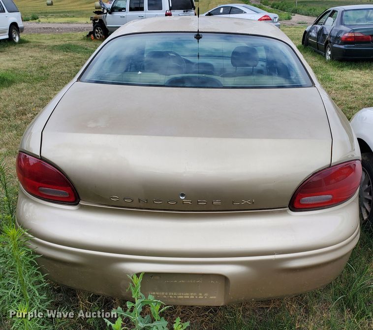 1998 Chrysler Concorde LXI in Norton, KS | Item HK9171 sold | Purple Wave