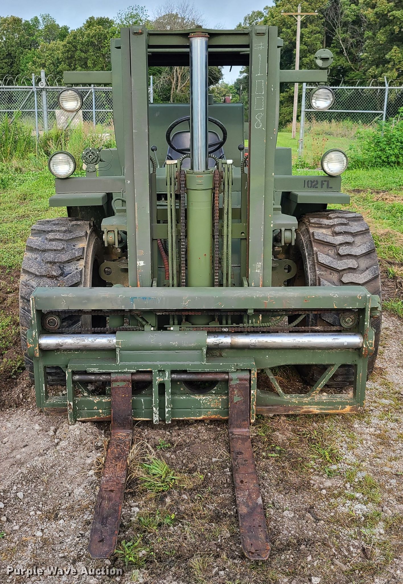U.S. Army M4K forklift in Kearney, MO | Item EZ9131 sold | Purple Wave