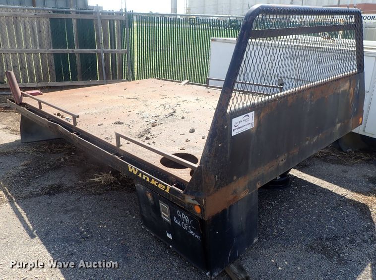 Winkel steel flatbed in Hutchinson, KS | Item DI4635 sold | Purple Wave