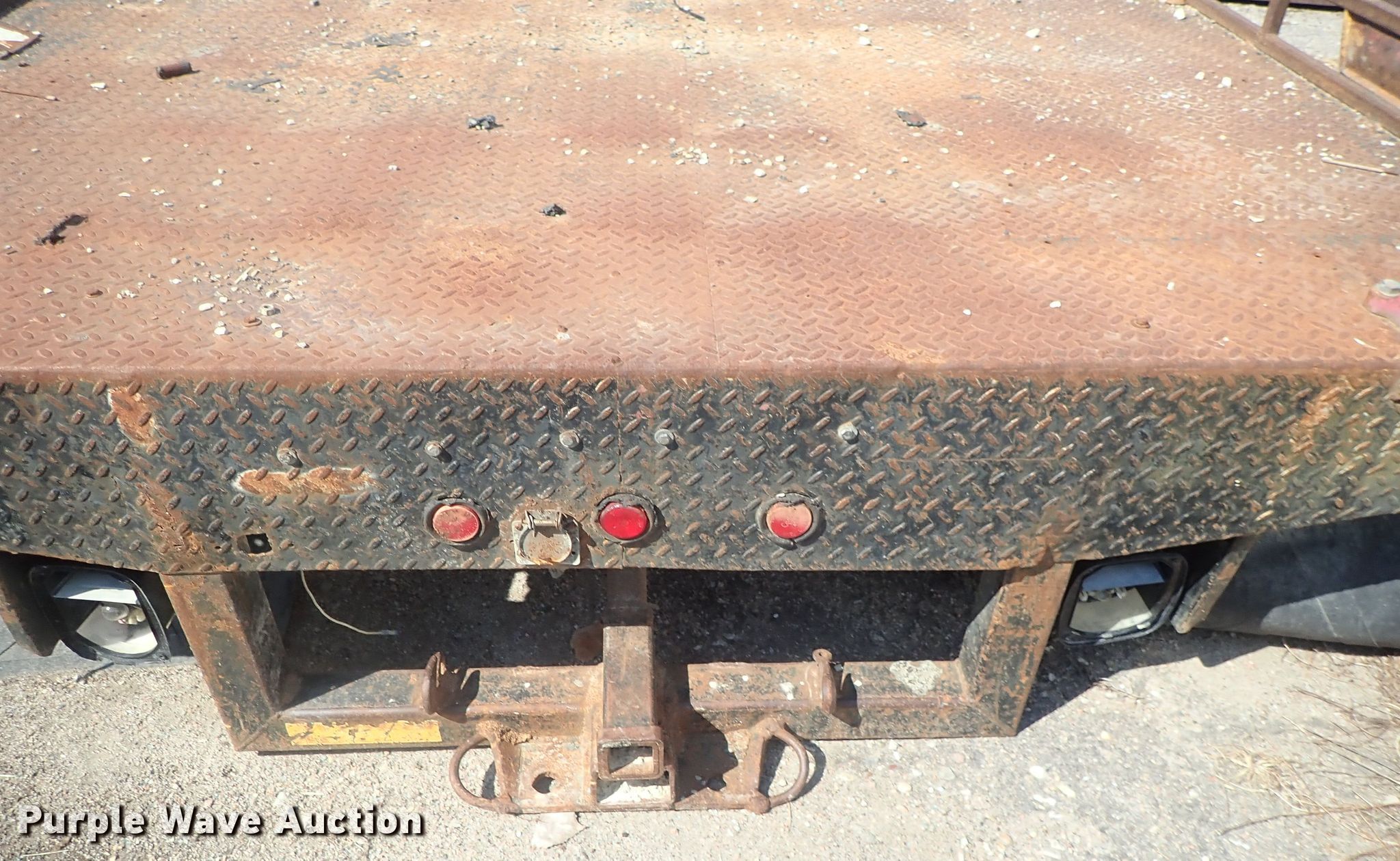 Winkel steel flatbed in Hutchinson, KS | Item DI4635 sold | Purple Wave