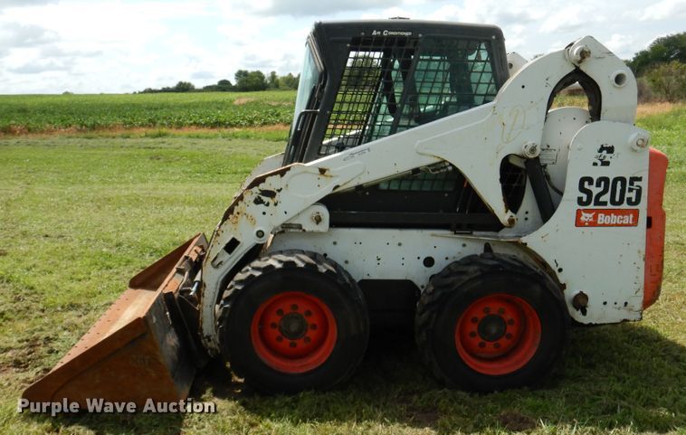 2012 Bobcat S205 skid steer loader in Leeton, MO | Item GL9758 sold ...