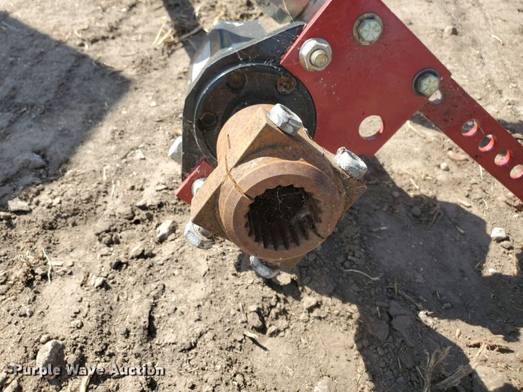 Case IH 1250 PTO pump in Ellinwood, KS | Item DF5651 sold | Purple Wave
