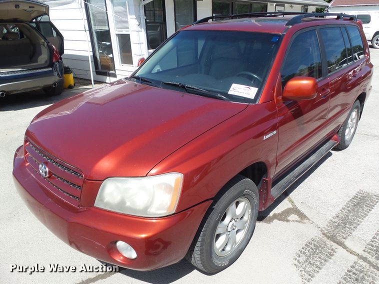 2003 Toyota Highlander Limited SUV in Perry, IA | Item DF0843 sold ...