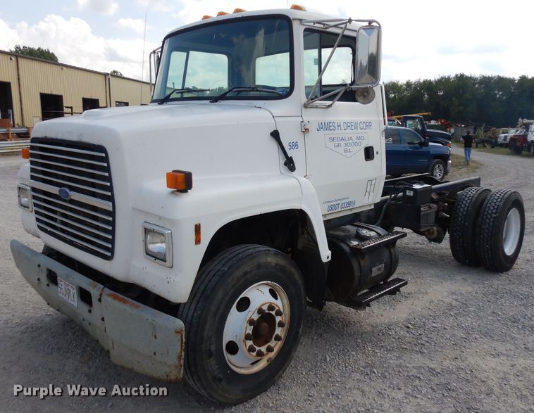 1997 Ford L7000 truck cab and chassis in Wooster, OH | Item HA9458 sold ...