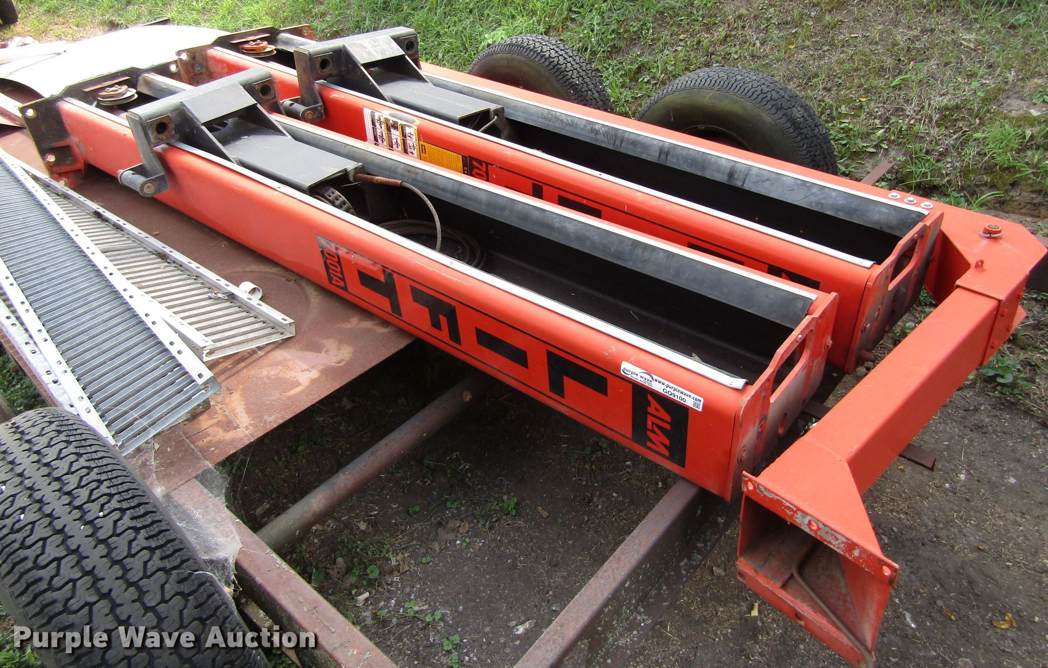 ALM two post lift in Burlington, IA | Item GQ9100 sold | Purple Wave