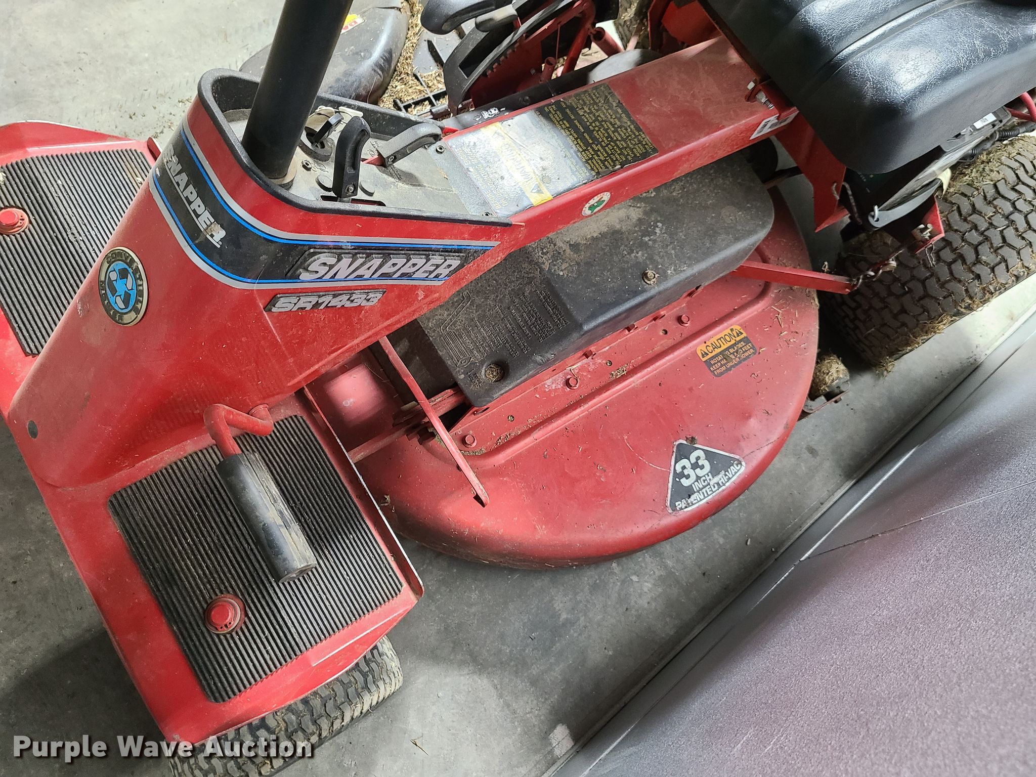 (2) Snapper SR1433 lawn mowers in Raytown, MO | Item GY9489 sold ...