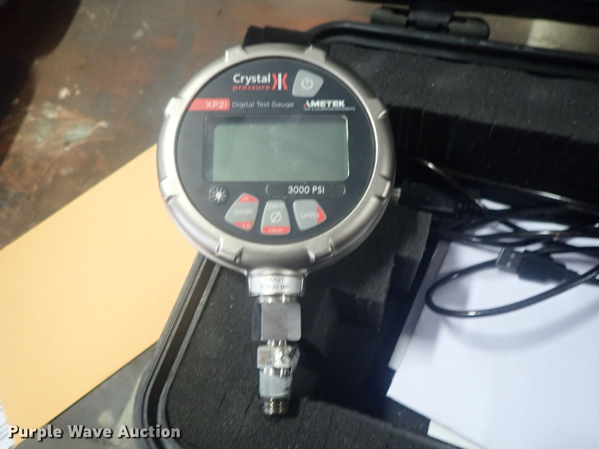Ametek Crystal XP2i digital pressure gauge in Lyons, KS | Item HK9790 ...