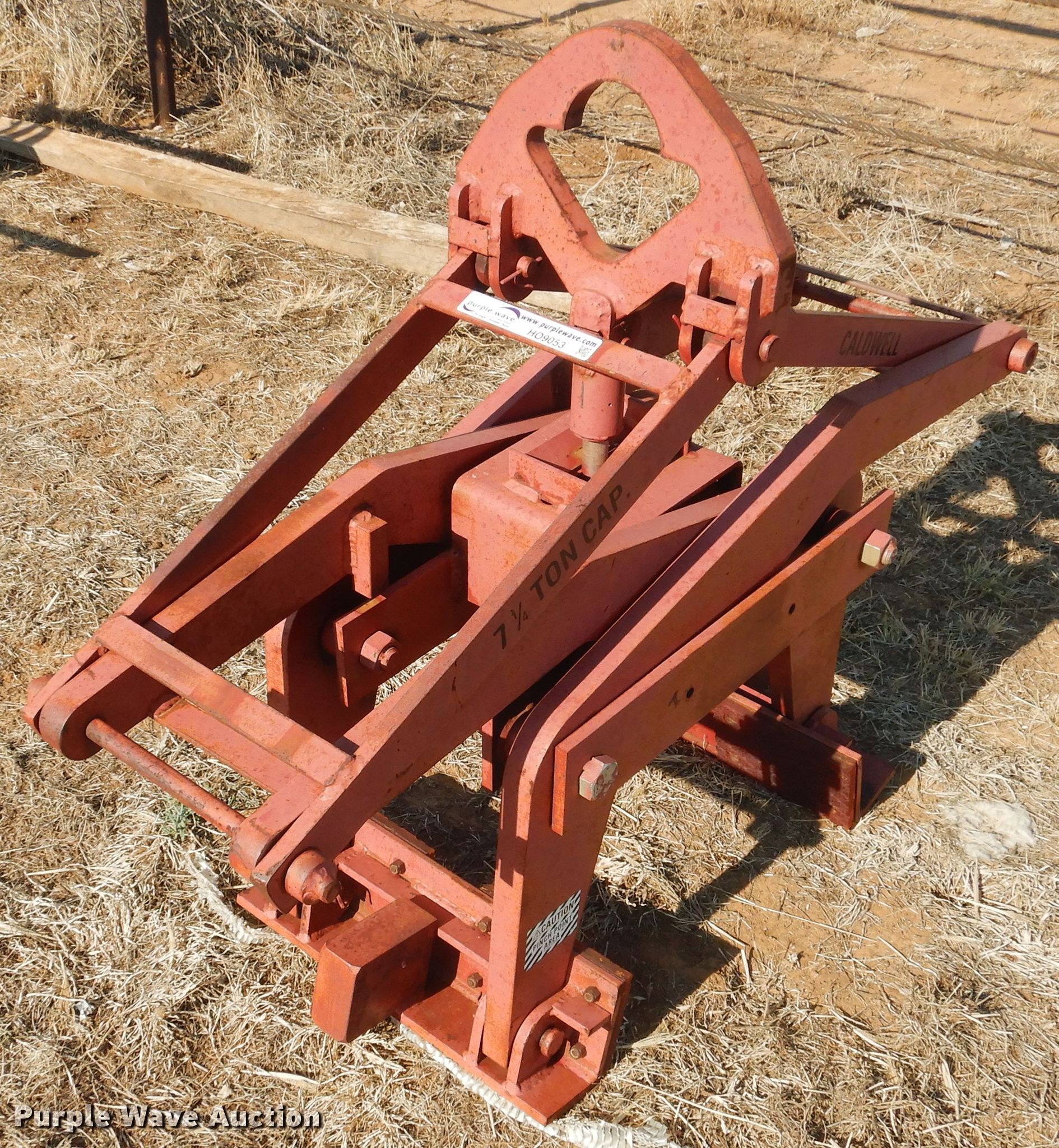 Caldwell 74-725 lifting clamp in Wolfforth, TX | Item HO9053 sold ...
